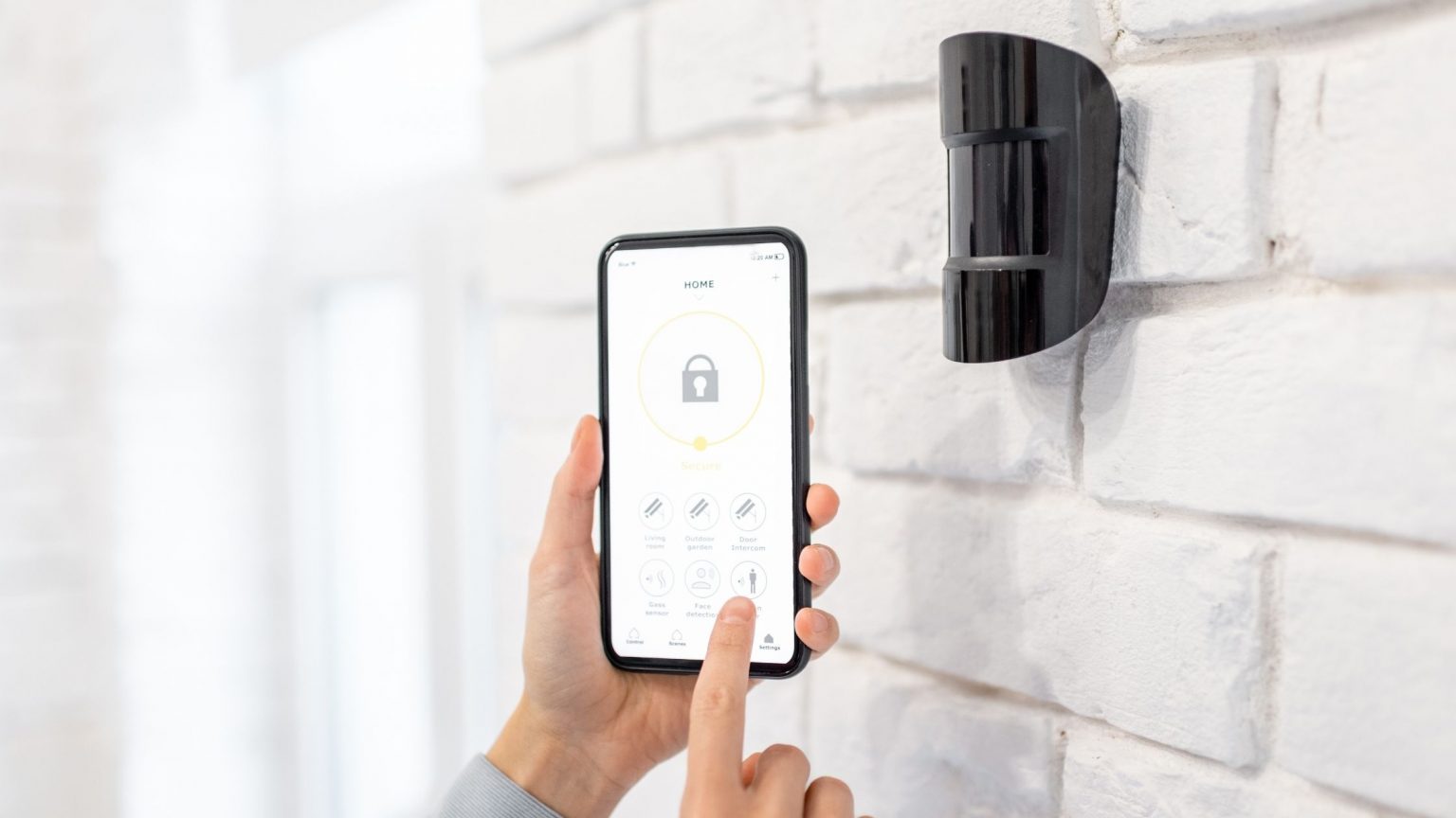 7 Best Unmonitored Security Systems in the UK